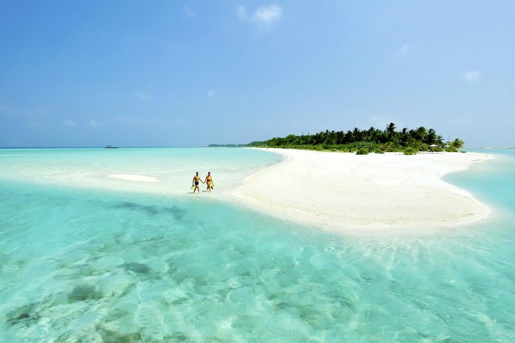 Holiday Island Resort & Spa